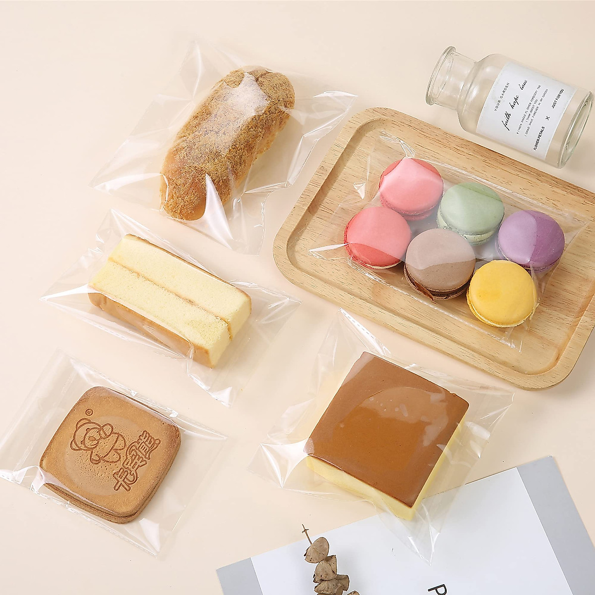 Macoota 200 Pcs 4" x 6" Thick 1.6 Mil Clear Self Sealing Resealable Cellophane Poly Bags Heavy-duty Adhesive Cello Plastic Bags Packaging Bakery Cookie Candy Candle Soap Card Gift OPP Bag