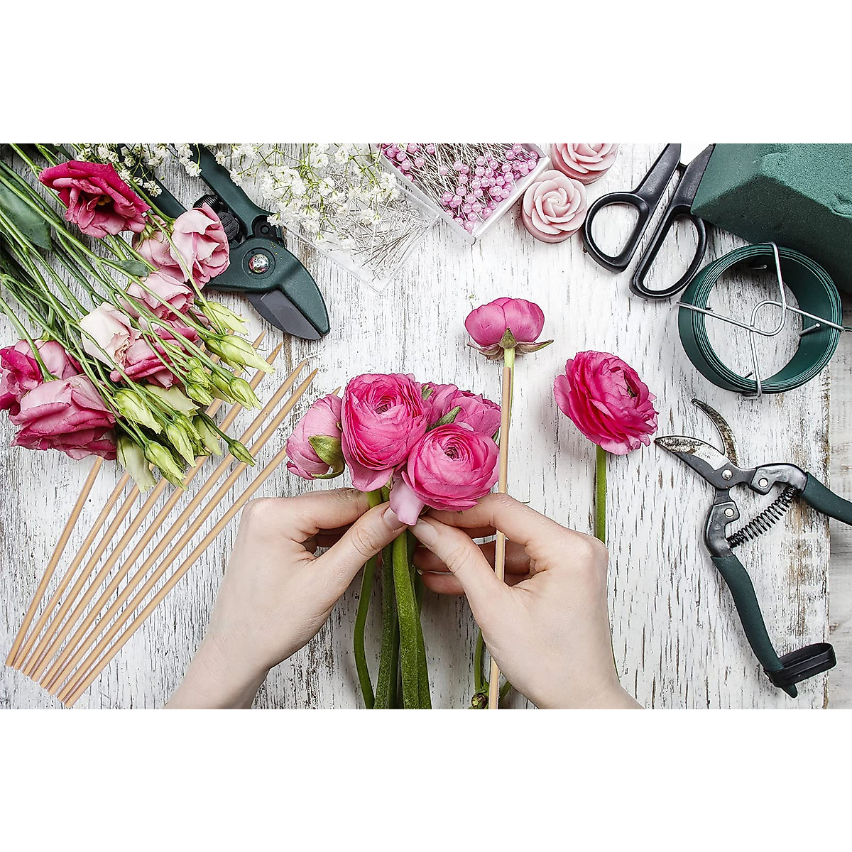 Bamboo Plant Stakes,HAINANSTRY Wood Plant Supports,Natural Bamboo Sticks for Plants/Floral/Potted Plant,Wooden Sign Posting Garden Sticks - 18 Inches 25 Pack