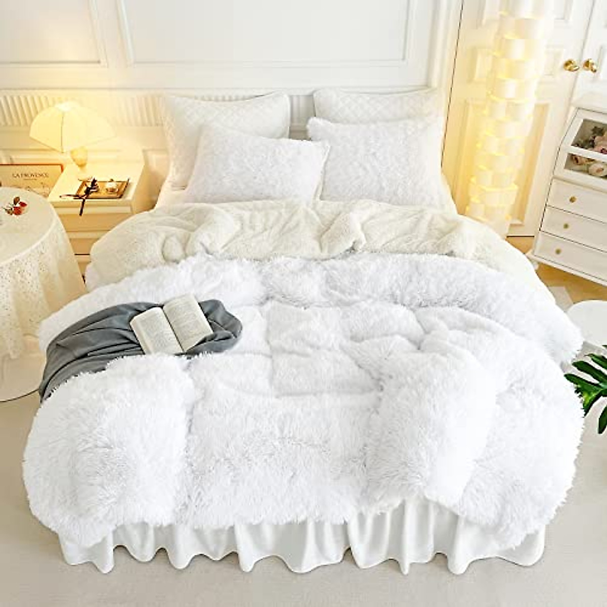 UOZZI BEDDING White Faux Fur Comforter Set Queen 3 Pieces - 1 White Shaggy Comforter Set and 2 Pillowcases, Ultra Soft and Easy Care Luxury Plush Shaggy Duvet Set