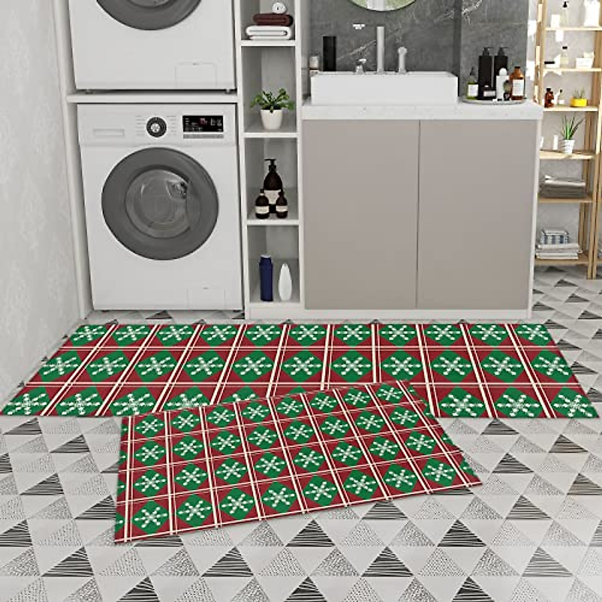 Miaklek Christmas Snowflakes Kitchen Mats for Floor Anti Fatigue Mats for Kitchen Floor Kitchen Rugs Cushioned Mats Non Slip Comfort Standing Kitchen Rugs Set of 2, Red and Green Rhombus Lattice