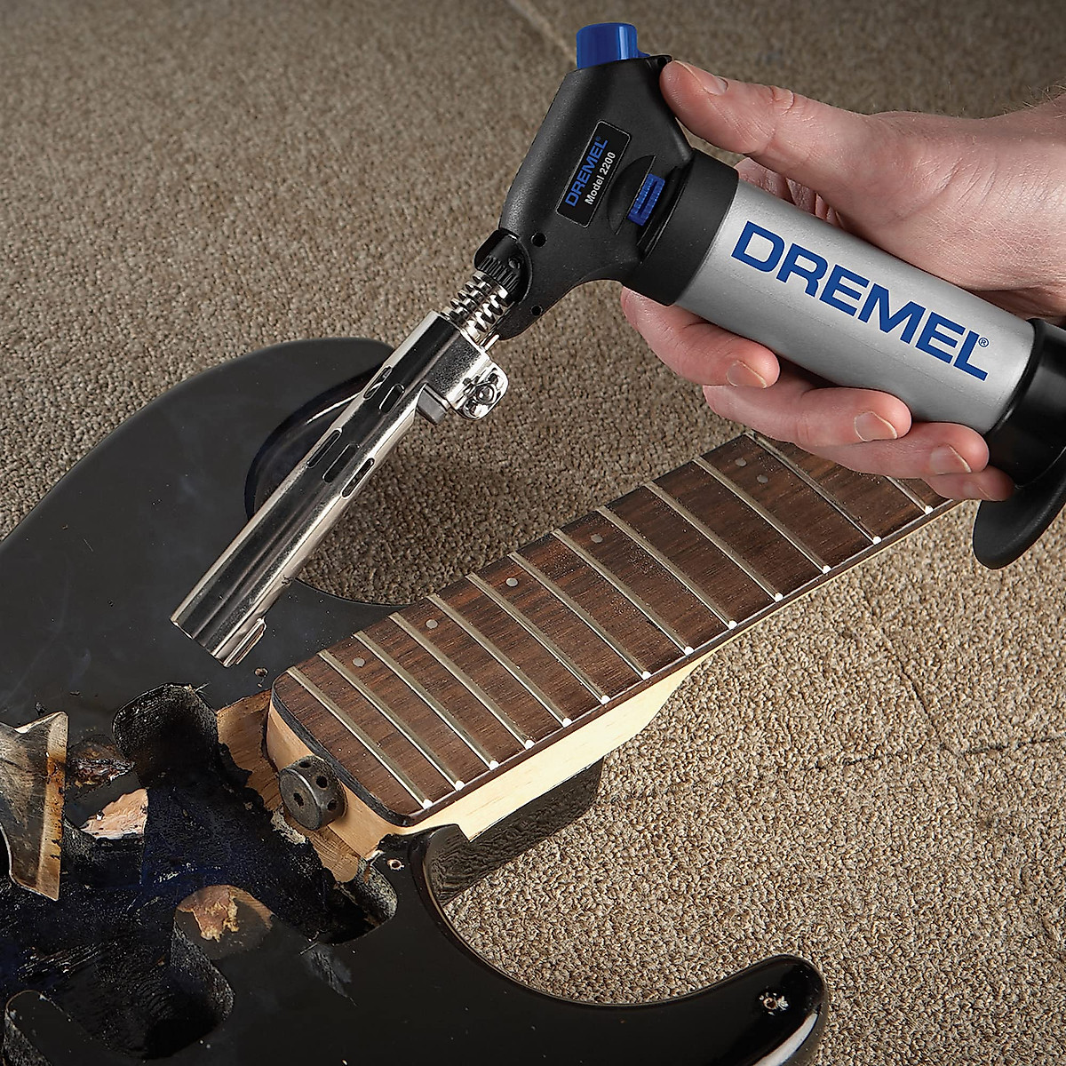 Dremel 2200-01 Versa Flame Multi-Function Butane Torch Perfect for Wood Burning, Leather Crafting, Stencil Cutting, Cordless Soldering, Hot-Knife Cutting of Foam, Plastics and Rope