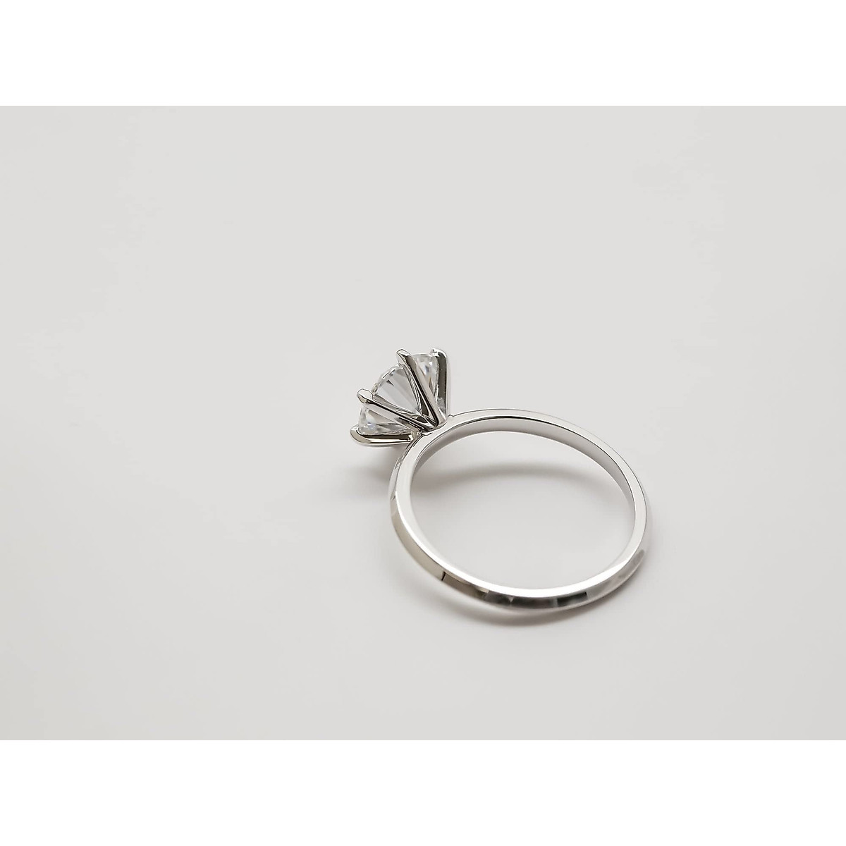 Kobelli Classic Solitaire Round Brilliant Moissanite Engagement Ring 2 Carats 14k White Gold, 4.5