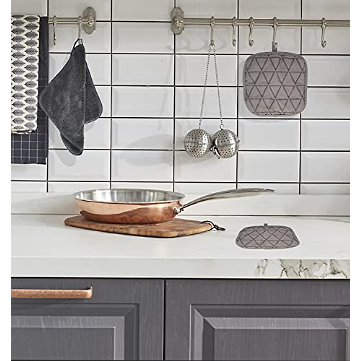 Oven Mitts & Pot Holders Sets - Kitchen Gloves & Towel Gift Box Set Gray 6Pcs by COOK TIDY - 13” Xtra Large Thick Washable - Professional & Heavy Duty - Protective Long Cuff for Cooking, Baking, BBQ