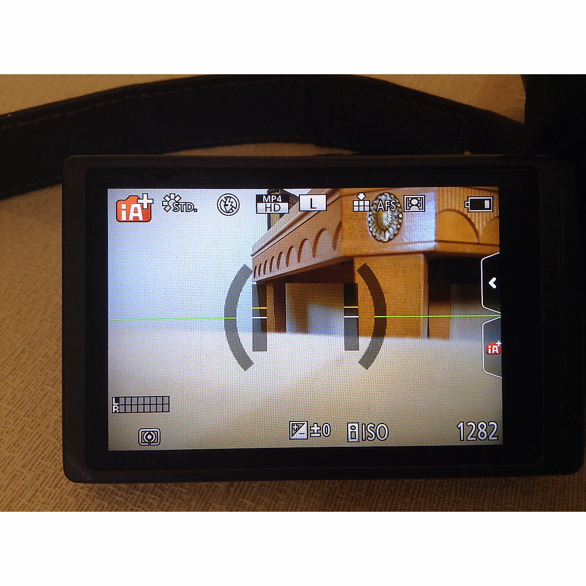 Panasonic DMC-G5KK 16 MP Mirrorless Digital Camera with 14-42mm Zoom Lens and 3-Inch LCD (Black) (OLD MODEL)