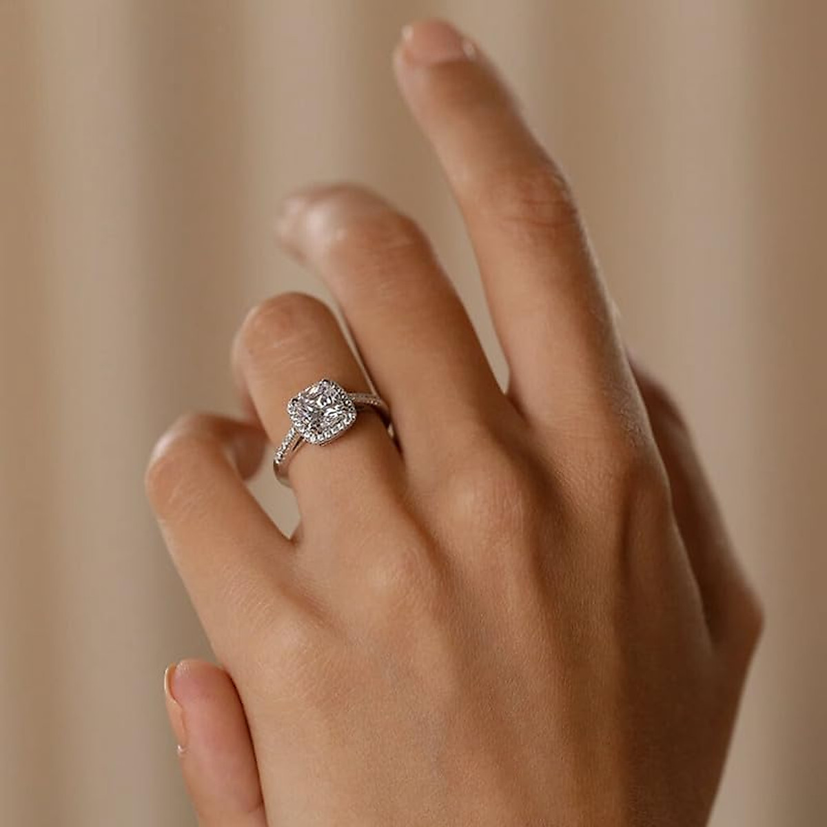 Aihpos 10K Solid Gold Halo Engagement Rings for Women White Gold 1-1/4 Carat (ctw) Moissanite Engagement Rings Wedding Anniversary Promise Rings for Her(Size 10)