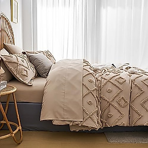 inron Khaki Queen Comforter Set Tufted Bed in a Bag Queen 7 Pieces,Geometry Shabby Chic Boho Comforter and Sheet Set.Jacquard Farmhouse Bedding for All Season(Khaki,90”*90”)