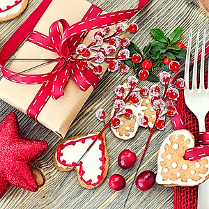 Sggvecsy 30 Pack Snow Frosted Artificial Red Berry Stems 8.9inch Snowy Christmas Red Spray Picks Holly Berry Branches for Christmas Tree Decoration Holiday DIY Crafts Xmas Ornaments Home Decor (Red)