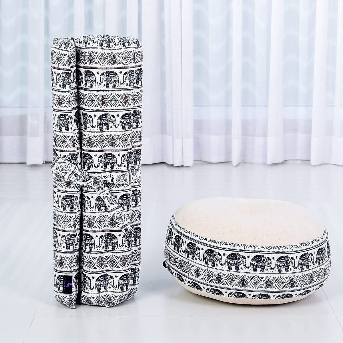 Leewadee Meditation Cushion Set – 1 Small Zafu Yoga Pillow and 1 Small Roll-Up Zabuton Mat Filled with Kapok, Black White