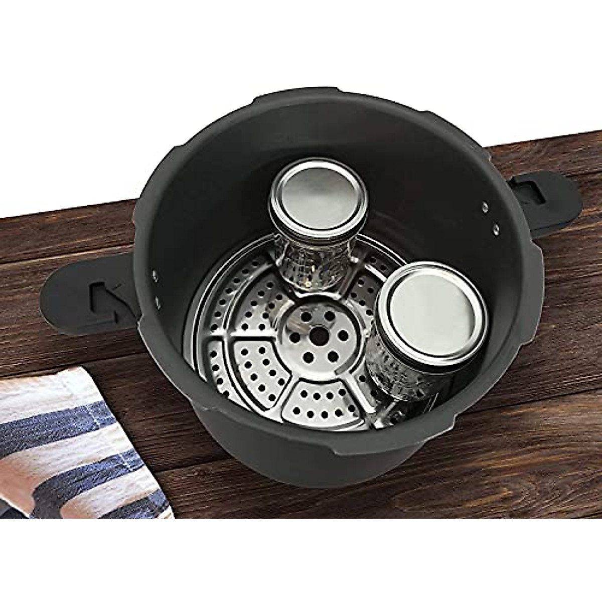 Granite Ware F0732-2 Pressure Canner and Cooker/Steamer, 12-Quart, Black by Granite Ware