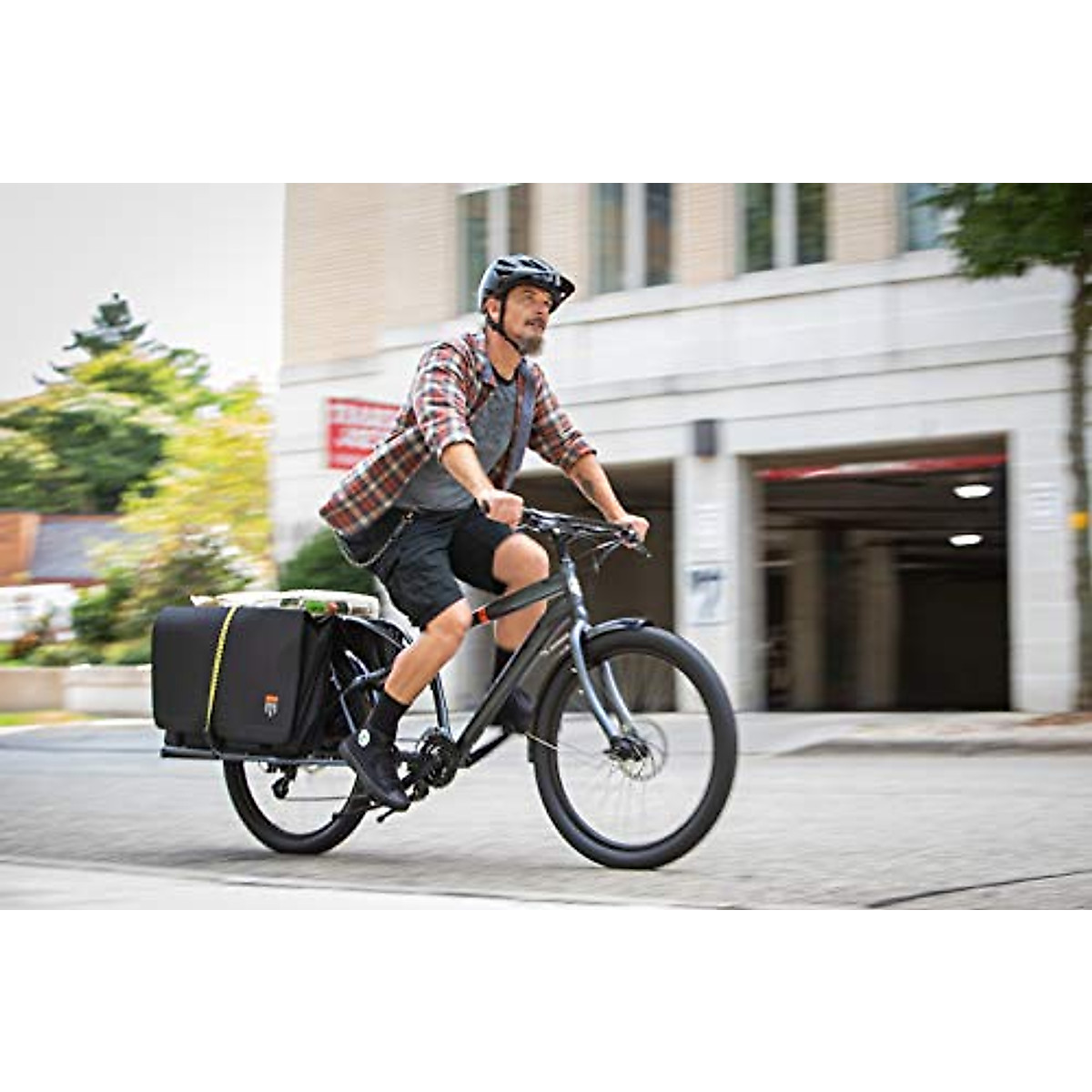 Mongoose Envoy Cargo Bike with 26-Inch Wheels in Grey, Medium/Large Frame, with 8-Speeds, Shimano Drivetrain, Aluminum Cargo Frame, Internal Cable Routing, Mechanical Disc Brakes, and Center Kickstand