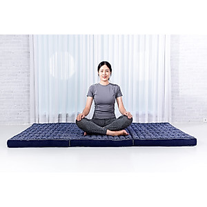 Leewadee Trifold Mattress XL – Comfortable Thai Massage Pad, Foldable Relaxation Floor Mattress Filled with Kapok, Perfect to Use as a Sleeping Mat 79 x 39 inches, Blue White