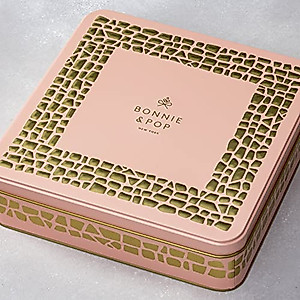 Gift Basket for Women | Chocolate Gift Box for Woman | Prime Gift Set for Mom, Wife, Girlfriend, Lover, Romantic | Bonnie and Pop