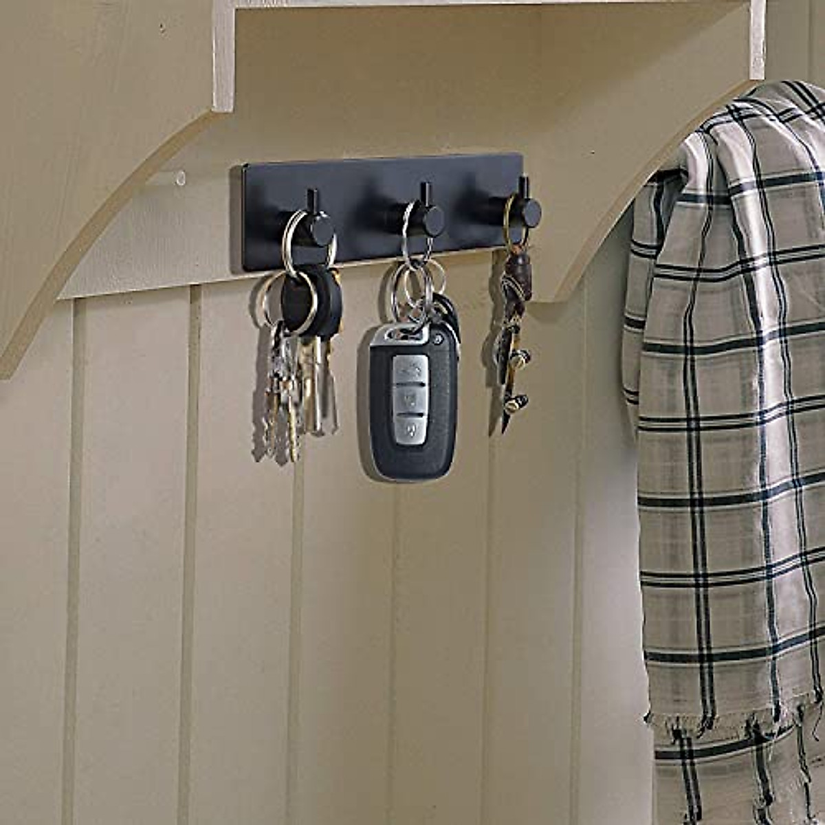 soclim Key Holder for Wall Self Adhesive Key Hook for Wall No Damage Key Rack for Wall with 3 Key Hooks for Keys and Masks, Key Hanger for Wall Entryway, Hallway - Matte Black Extra Thick