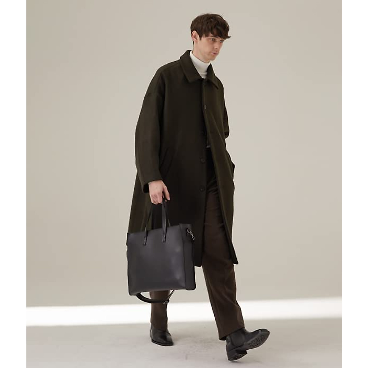 HYOJI Messenger Bag for Men –Vegan Leather Laptop Horizontal Bag for Women Fits 16In Laptop – Crossbody Bag Men Shoulder Bag with Shoulder Strap