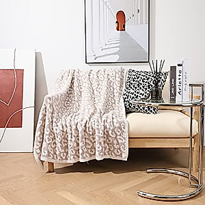 Leopard Knitted Throw Blanket Super Soft Cozy Warm Microfiber Leopard Print Blanket 60"x80"Lightweight Fluffy Reversible Beige Cheetah Print Blanket for Couch Sofa Bed Travel