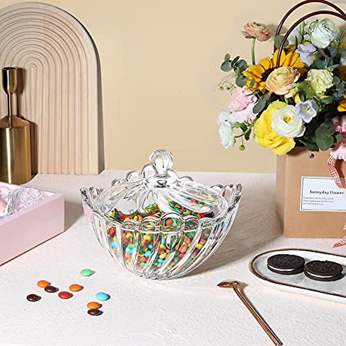 ComSaf Large Glass Candy Dish with Lid, Clear Covered Candy Bowl, Crystal Candy Jar for Home Kitchen Office Table,Birthday Gift, Set of 1