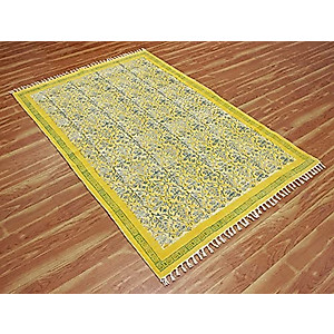 Casavani Indian Handmade Cotton Dhurrie Bordered Yellow & Green Area Rug Boho Kilim Flat Weave Rug Indoor Hall Room Decor Carpet Throw Rugs for Bedroom Living Room Bathroom Balcony 4x7 Feet