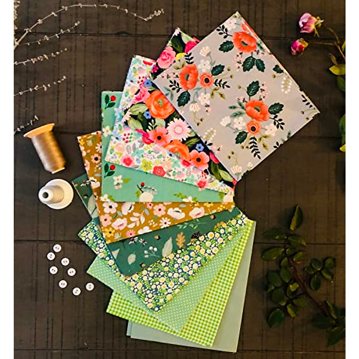 100% Cotton Quilting Fabric Bundles 10 pcs Fat Quarters, Squares Sheets for Patchwork, Sewing, Quilting, Crafting 19.6’’x15.7’’ (50cmx40cm), Green Floral