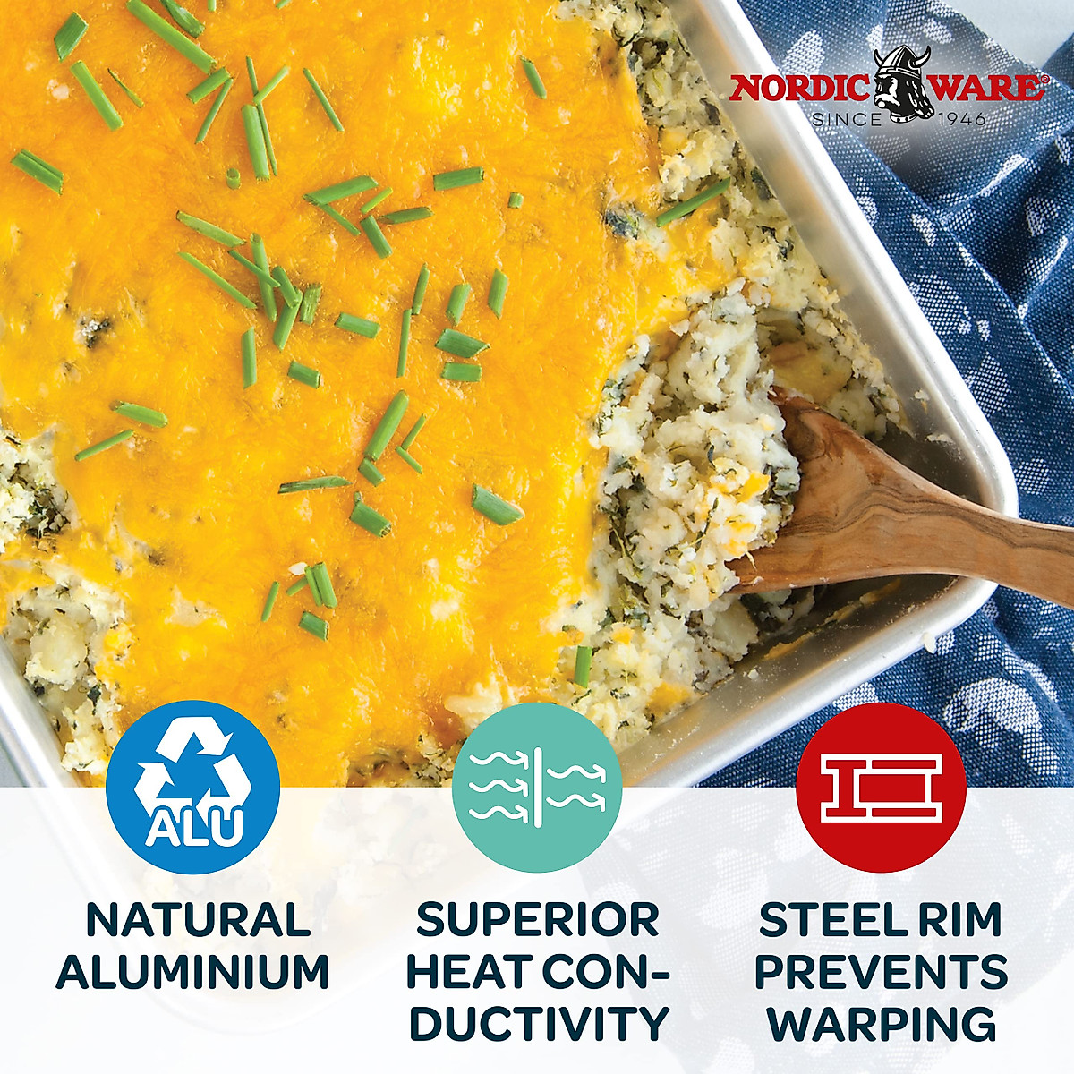 Nordic Ware Natural Aluminum Commercial Cake Pan with Lid, Rectangle Pan with Lid Silver, 9 x 13