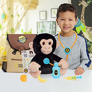 National Geographic Kids Chimpanzee Care and Nurture Vet Set, Stuffed Animal, Sounds, Recycled Packaging, Kids Toys for Ages 3 Up, Amazon Exclusive