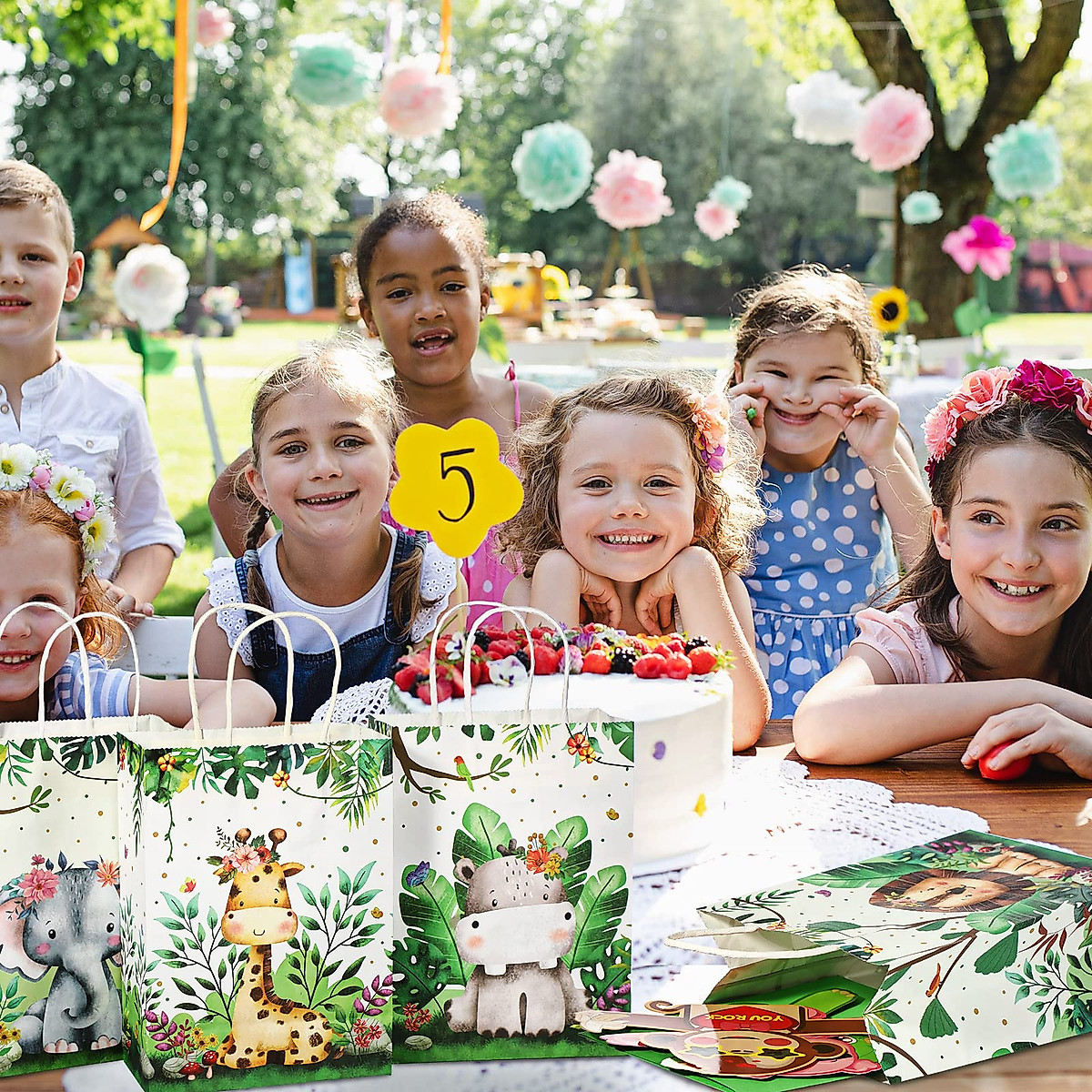 18 Pieces Safari Goodie Bags Jungle Animals Party Favor Bags with Handles Zoo Animals Print Candy Bags Woodland Gift Bags for Baby Shower Wedding Birthday Jungle Themed Party Supplies