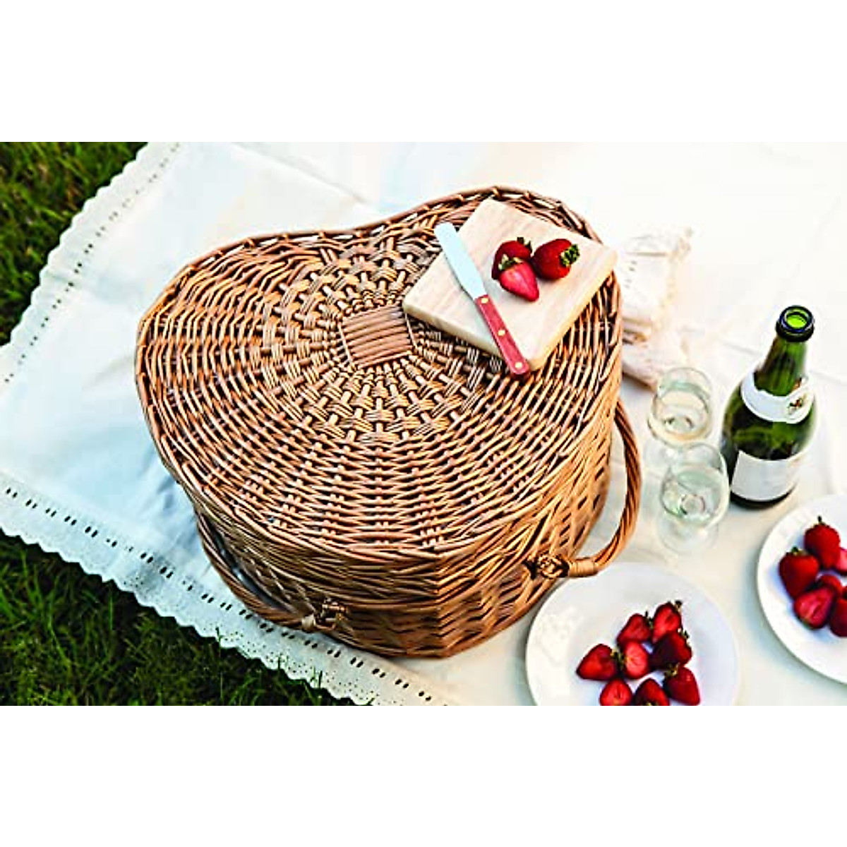 PICNIC TIME Heart Wicker Picnic Basket, 2 Person Set, Couple Gifts, (Antique White)