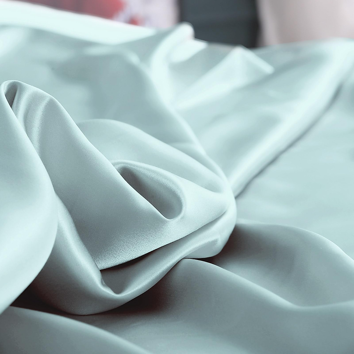 THXSILK 100% Silk Pillowcase for Hair and Skin Luxury 25 Momme Mulberry Silk, Pillow Cases with Hidden Zipper (Standard, Light Blue)