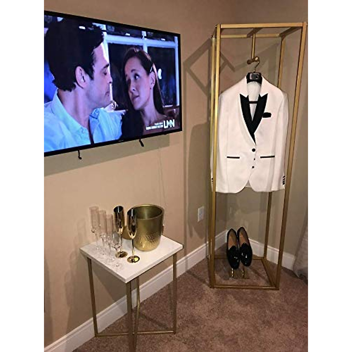 FURVOKIA Modern Clothes Retail Heavy Duty Garment Racks,Metal Clothing Store Hanger Storage Shelves,Floor-Standing Display Rack (Gold Square Tube, 71" H)