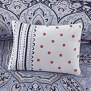 Intelligent Design Odette Cozy Comforter Set Casual Boho Medallion Floral Design Modern All Season Bedding with Matching Sham, Decorative Pillow, Full/Queen, Odette Blue 5 Piece