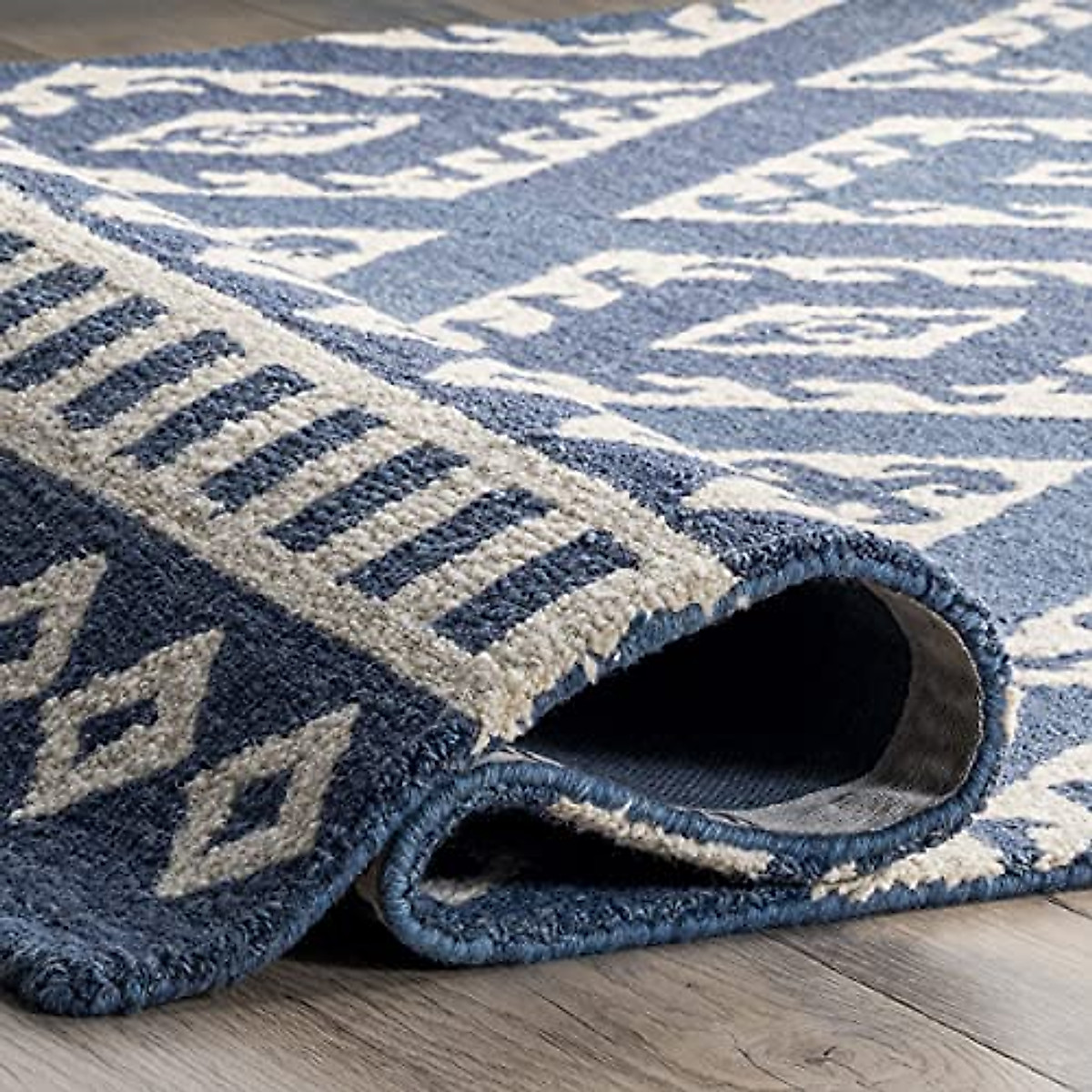 nuLOOM Meadow Hand Tufted Wool Tribal Geometric Area Rug, 4' x 6', Blue