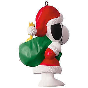 Hallmark Keepsake Christmas Ornaments Premium Peanutrs Spotlight on Snoopy 20th Anniversary