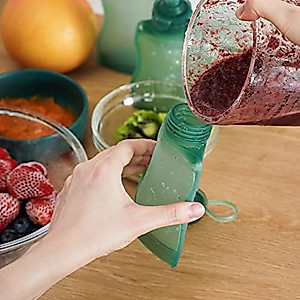 haakaa Silicone Refillable Squeezy Baby Food Yummy Pouch Homemade Organic Food for Babies/Toddlers/Kids, 2 Pack 4 oz, Pea Green