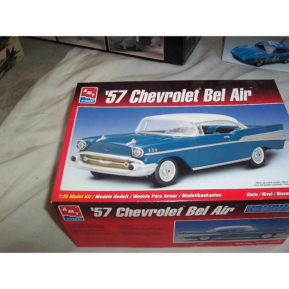 1957 Chevrolet Bel Air Classic Model Kit 1:25
