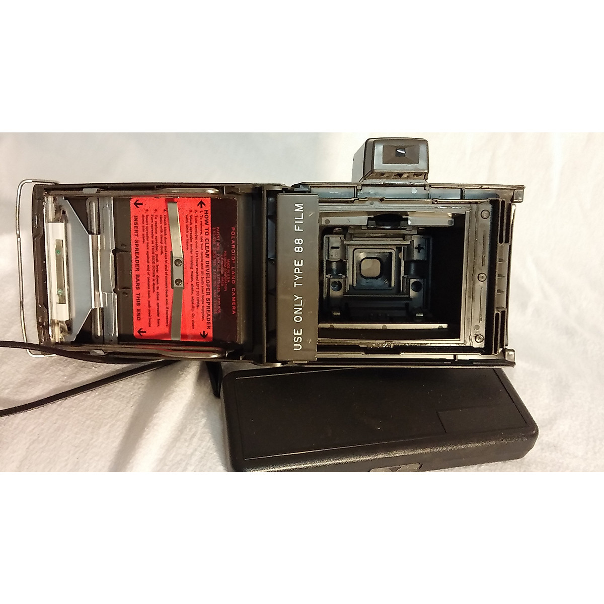 Vintage 1970's Polaroid Land Camera Square Shooter