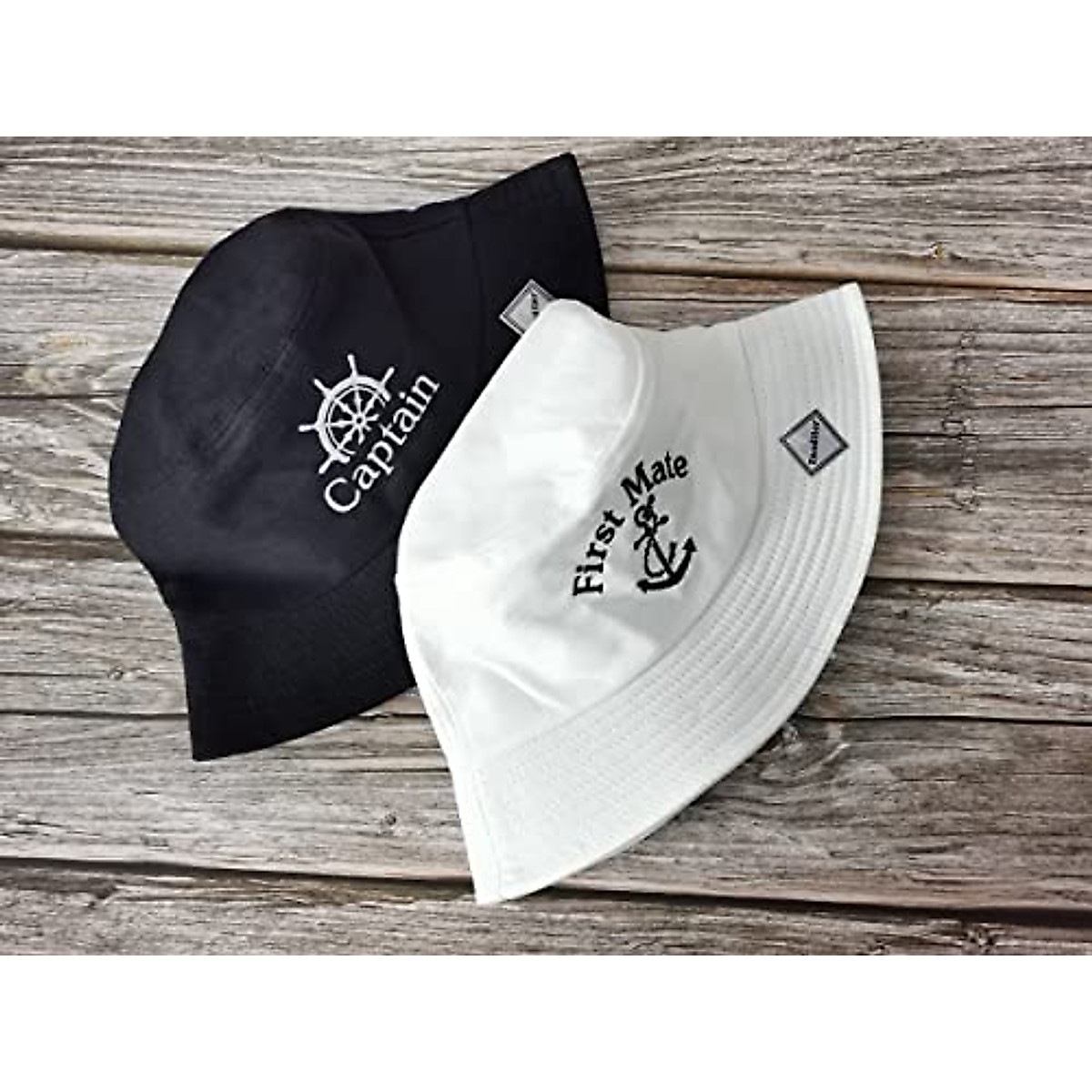Enodtter Captain First Mate Bucket Hats for Couples, Embroidered Mr Mrs Bride Groom Hats, Embroidery Travel Hats, Newlywed Honeymoon Wedding Gift