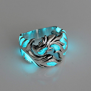 Cool Flying Dragon Luminous Ring, Gothic Punk Rings for Men and Women Allergy Free Glow in the Dark Creative Embossed Dragon Pattern Animal Ring Halloween Anniversary Party Jewelry Light-Emitting Gift