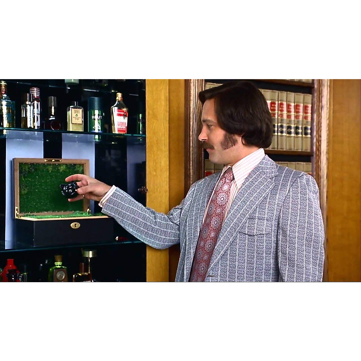 Sex Panther Cologne Spray for Men. Sensual, and Refreshing Juniper and Lavender Musk. Not Made with Bits of Real Panther. Officially Licensed from Anchorman and Anchorman 2 (1.7 oz)