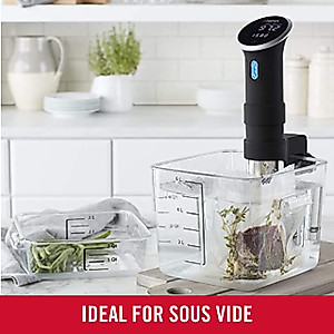 Rubbermaid Commercial Products, Plastic Space Saving Square Food Storage Container for Kitchen/Sous Vide/Food Prep, 12 Quart, Clear