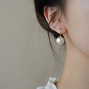 3 Pairs Gold Pearl Earrings for Women Pearl Stud,Gold Round Ball Pearls Stud Hypoallergenic Mixed Sizes 10-14mm Imitation Pearl Earrings for Gifts