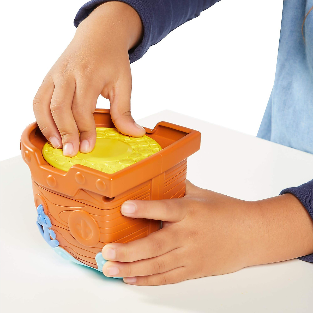 TOMY Pile Up Pirates Game - Provides Plenty of Swashbucklin' Fun on Family Game Night