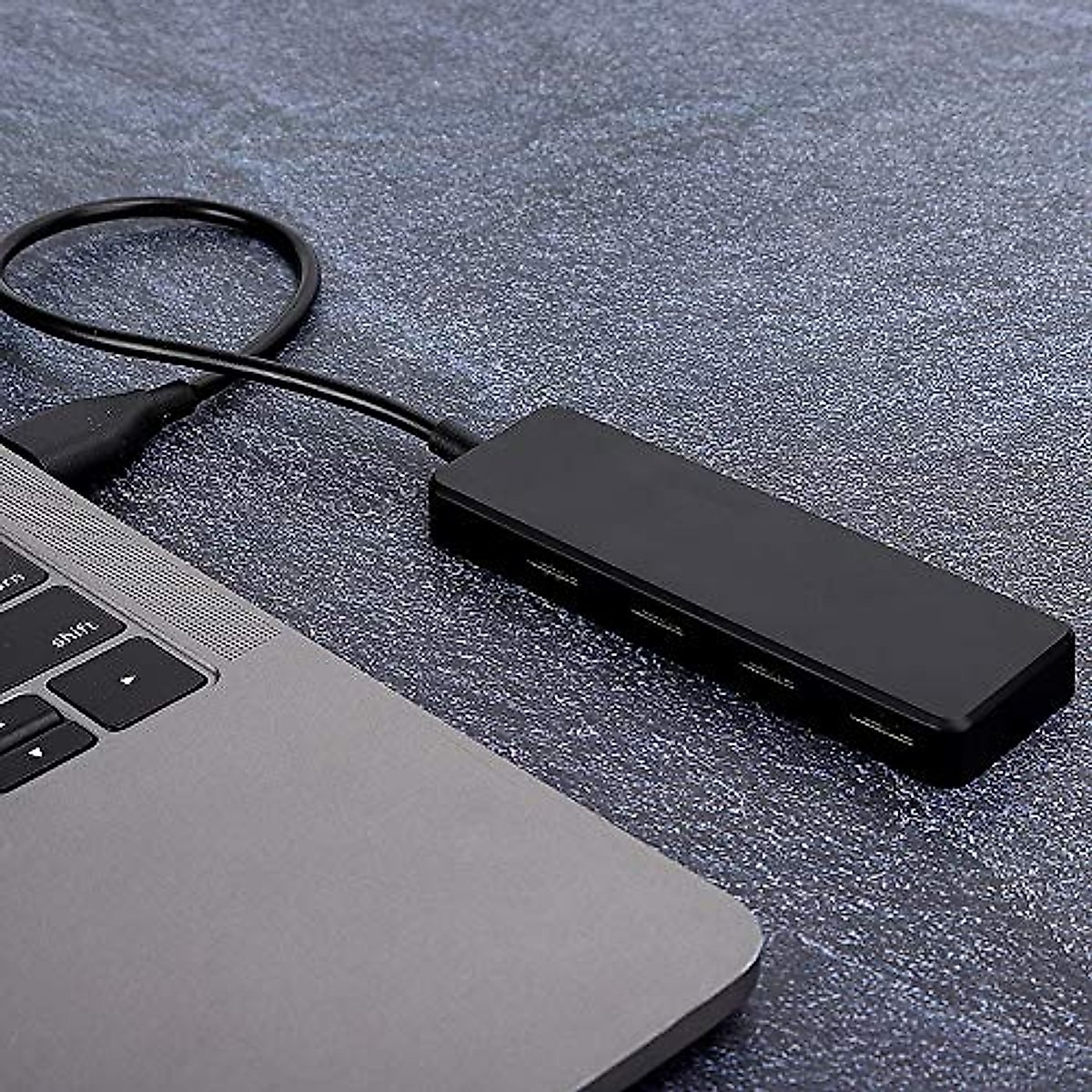 Voluxe Hub Adapter, 5Gbps Hub, Stable Small Size 4‑in‑1 Good Performance for Computer Desktop