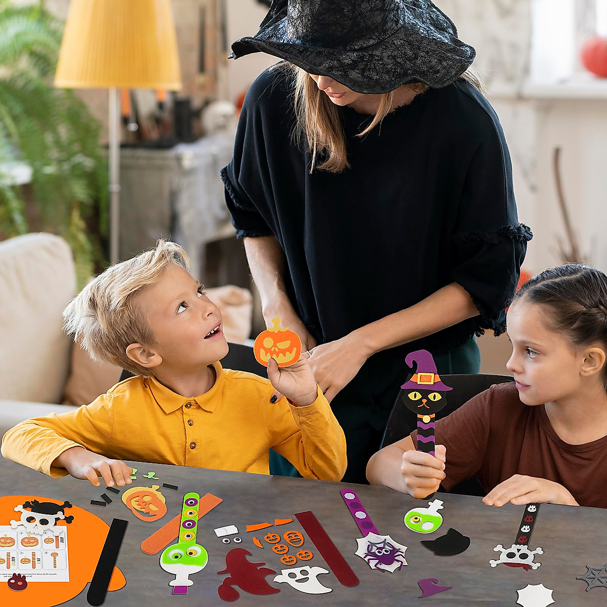 SpringFlower 24 pack Halloween Crafts For Kids, DIY Bookmark For Classroom Party, Halloween School Classroom Activities, Party Favors Supply, School Classroom Rewards, Halloween Gifts