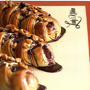 Baking Sheet Liners, 2-Pc Set by Ludy's Kitchen - Replaces Baking Papers - Commercial Grade Silicone Baking Mats - Non Stick, Durable, & Reusable Oven Pan Liners - Great Gift Ideas