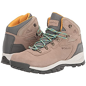 Columbia Women’s Newton Ridge Plus Waterproof Amped Hiking Boot, Waterproof Leather, Oxford Tan/Dusty Green, 6.5