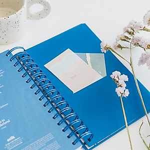 Grupo Erik Disney Alice In Wonderland Diary 2023-2024 | Back To School 12 Months Academic Diary Day To Page A5 | August 2023 - July 2024 | Mid Year Diary 2023-2024 With Stickers | Disney Gifts