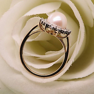 Dazzlingrock Collection 8 MM Round White Freshwater Pearl & White Diamond Illusion Engagement Ring for Women in 10K Yellow Gold, Size 6