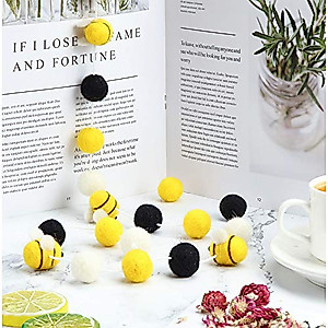 Bees pom Garland Christmas Felt Ball Bees Party Birthday Banner Decorations Bumble Hanging Garland Banner Bee Shaped Decoration for Baby Shower Party Classroom Home Decoration (4 Pieces)