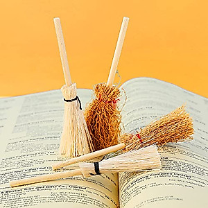 Cobee Dollhouse Miniature Broom, 10Pcs Mini Straw Broom Doll House Furniture Decor Witches Prop Broom Dollhouse Accessories Party Supplies