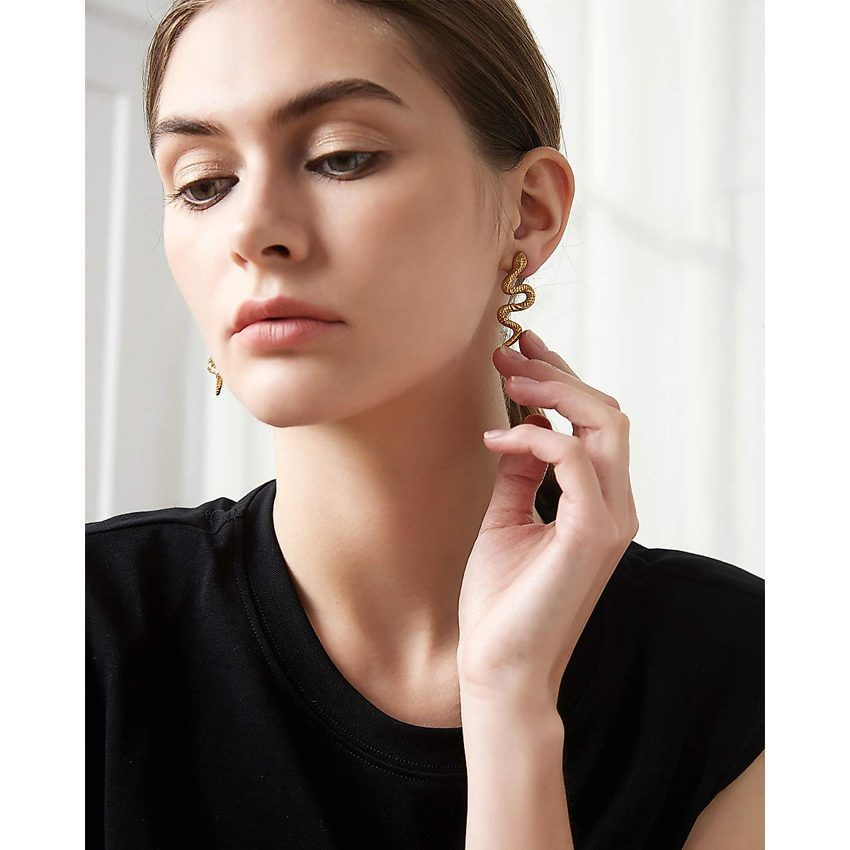 Vivid Snake Earrings Women 18K Gold Plated Stainless Steel Dangle Earring (Gold)