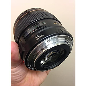 Canon EF 85mm f/1.8 USM Telephoto Le